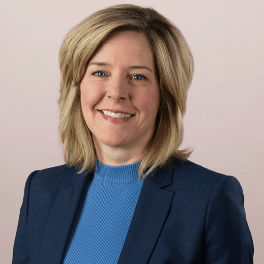 15 Strategic AI Leaders to Follow